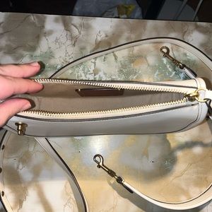 Coach | Bags | Coach Swinger Bag Crossbody White Chalk Brass | Poshmark